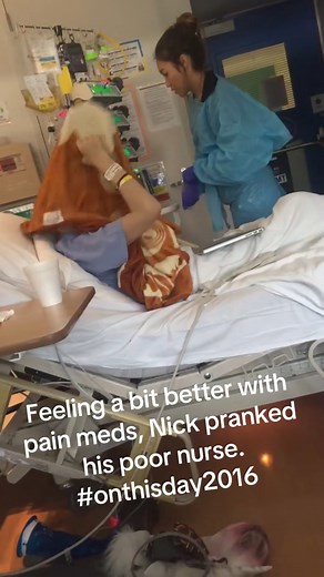 860K views · 10K reactions | Her reaction was so sweet. I would have definitely cursed  | Surprise Moment | Facebook