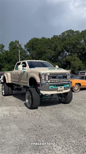 Custom lifted f-350 Dually on Forgiato Wheels
