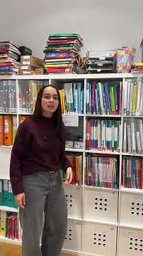 Deutsch lernen mit Alisha – Im Lehrerzimmer der ‪@hallodeutschschule‬ | Wortschatz und Grammatik A1