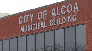 Newly elected Alcoa mayor and vice mayor the first females in their positions