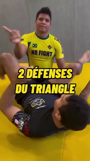 42K views · 1.1K reactions |  Triangle Choke Defence Options! -  Opções De Defesa Do Triângulo! - Credits @alebotelhojj - #bjj #jiujitsu #jiujitsuclan #bjjtriangle #bjjdefense #bjjreels #bjjvideo | Jiu Jitsu Clan | Facebook