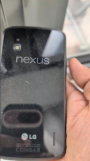 🔥 The Nexus 4 Still Works in 2025 — Geek Perfection & Pure Nostalgia 💙 #Shorts