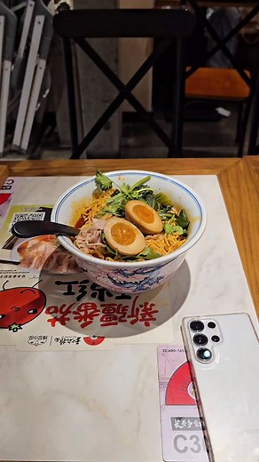 Samsung Fold7 Transparent Screen What kind of incredible skill is this?! | Trendy Tech Review