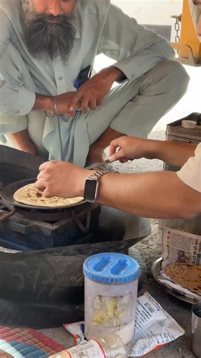 preparing lunch with truck drivers #himachalpradesh❤️ #instagram #instareel #viralvideos❣️ #manali #punjab #travel | Syed Mohd Kashif
