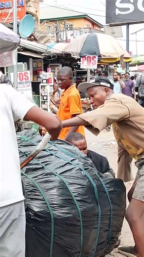 Thiis is computer village one the busiest market in Lagos Nigeria.