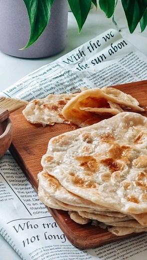 10K views · 487 reactions | Až príliž jednoduchá placka 丹 藍 Parathu...