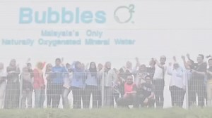 Bubble O2 ni asalnya bermula dari usaha NGO Yayasan Al Ammar yang menubuhkan Maahad Tahfiz di Rantau, Negeri Sembilan. Akibat maahad selalu ketiadaan air, timbul lah satu usaha utk menggali telaga utk kegunaan maahad, Ketika pembinaan, mereka menemui sumber air semula jadi yang kaya mineral Dan Hasil ujian makmal mengejutkan kerana mempunyai Hasil oksigen yg amat tinggi. Kini, air ini diproses dan dijual sebagai jenama Bubble O2 BG menyokong pendidikan asnaf & anak yatim Serta pembangunan maahad