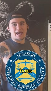 IM JEALOUS of my d&d character okay it’s kinda my fault for making him an infinitely cooler version of me | Tater The Bard