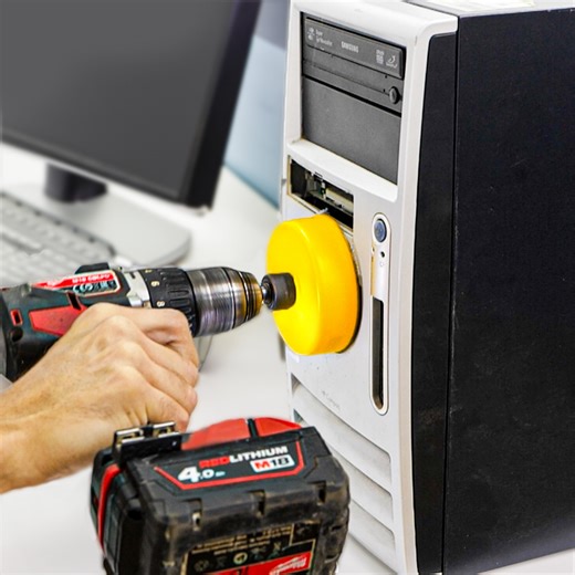 327K views · 90 reactions | Use your old computer to make an automatic trash bin️ | 5-Minute Crafts Family | Facebook