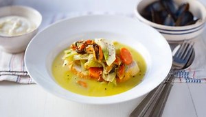 Mussel stew with garlic  recipe