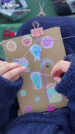 Tutorial de pulseras de hilo - Paso a Paso