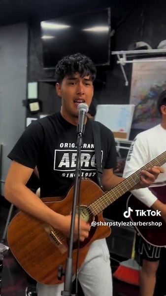 sharp stylez barbershop (@sharpstylezbarbershop)’s videos with original sound - sharp stylez barbershop