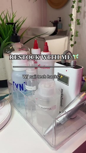 S/o to @grabbersbymiks for putting me onto the gallon pump hack! 🫶🏼 #nailrestock#nailsartvideos#restockwithme#beginnernailtech#nailtechhacks#nailtips#sacrmanetonails#916nailtech#nailroomtour#nailrefilling#nailvlog