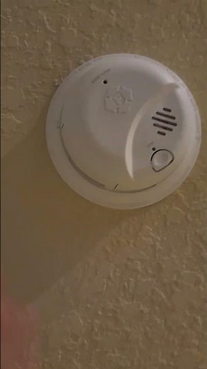 First Alert SMI100-AC Gen1 latch reset #smokealarm