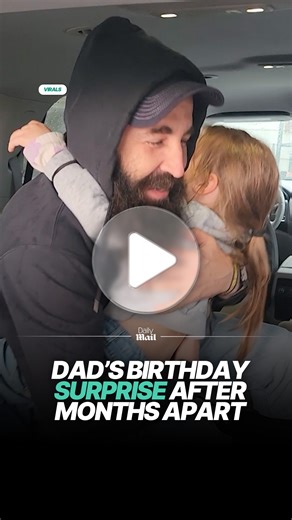 4.2M views · 167K reactions | Happy tears 凉 | Daily Mail Australia | Facebook