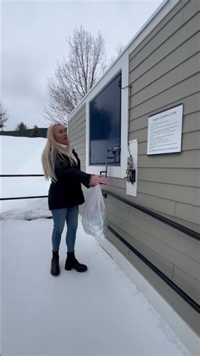 How-To Operate The Trash Compactor