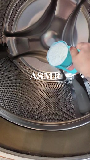 Ultimate Guide to Deep Cleaning Your Washing Machine