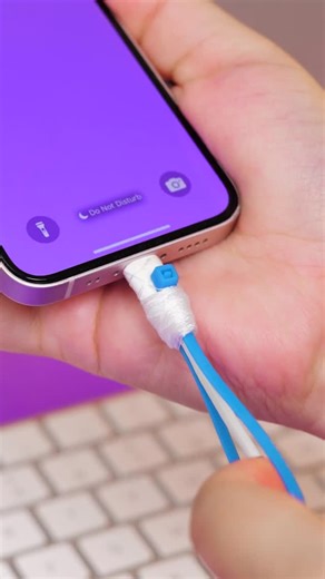 Bright Side on Instagram: "Phone hacks and gadgets that actually make life easier 📱 #phonehacks #phonegadgets #techhacks #smartphonetips"