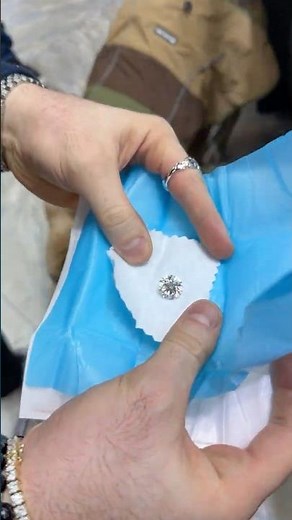 Shopping a $417,000 10 Carat VVS Diamond #traxnyc #diamond #shorts