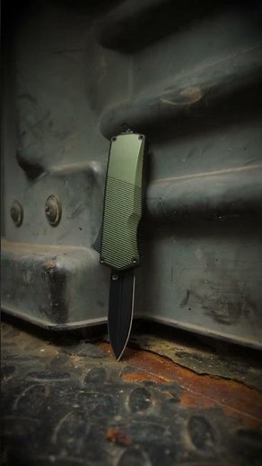 Tekto Knives // A5 Spry Mini Automatic OTF - ultimate blend of performance and portability!