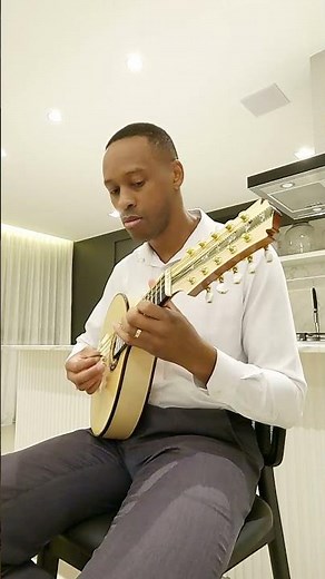 Brazilian Mandolin 10 String – Pedro Santos #mandolin #bandolim #mandolina