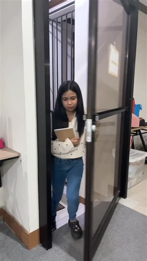 Our internal operations and finance is growing 😍 Meet Christine, our new Jr. Finance Analyst 💸 After years of working in Manila, away from her family, her friends, her roots—she made the brave decision to come home. Christine has a solid background in accounts and finance, having worked with big brands and fast-moving companies. She’s sharp, reliable, and knows how to handle the numbers like a pro. But she was looking for more than just another job. She wanted to be close to the people she lov