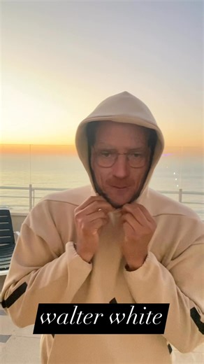 123K views · 687 reactions | Máscara realista walter white勞 obtén la tuya ahora direct purchase on the website https://www.mascarasrealista.com/products/mascara-realista-cr7 | Mascaras Realistas | Facebook