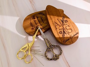Embroidery Scissor Keeper Set,custom Name Wooden Magnetic Scissor Box,sewing Gift for Seamstress & Crafter - Etsy Canada