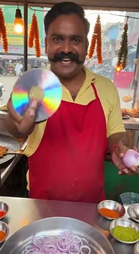 Cutting Onion with CD Disk 😱 | Shocking Desi Jugaad Street Food #Shorts
