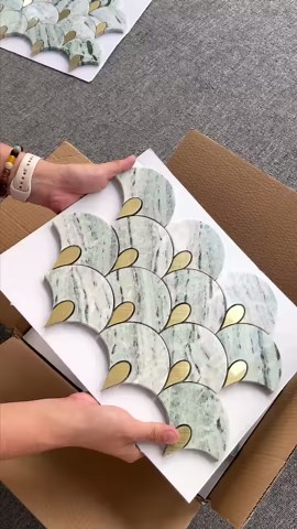 Modern minimalist round travertine side table #table #diningtable #coffeetable #teatable #marble #marbletable #stoneTable #HomeDecoration #Interiordesign #designer #Interiordesign #kitchendesign #livingroomdesign #naturalmarble | Landerstone