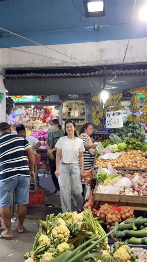 Mikaela Regala on Instagram: "Minivlog: Bumili kami ng gulay at prutas sa Palengke para sa Bagong Taon 🍉🍇 #newyear2026 #newyearseve"