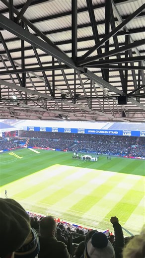 @Leeds United fans making the noise as the players walk out. And belting out Marching on Together against man united. #lufc #leedsunited #mot #fyp #for