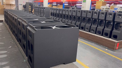 The J8 line array combined with the JSUB subwoofer delivers powerful sound reinforcement with high SPL output, clear mid-high frequency reproduction, and strong, controlled low-frequency performance. Designed for touring systems, rental companies, and fixed installations, the LAJ12 J8 JSUB218 system provides stable operation, consistent coverage, and reliable performance for professional live sound applications. 📞 WhatsApp: 86 187 7775 6083 📧 Email: sales@l-audio.com 🌐 Website: www.l-audio.co