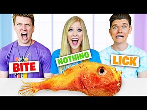 EXTREME Bite, Lick, Nothing with Collins and Devan Key! *gross*