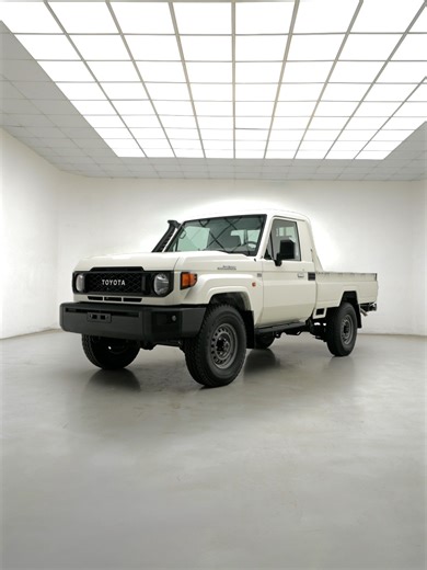 It starts as a legend. A standard OEM Land Cruiser 79. Trusted. Proven. Familiar. Then everything changes. The rules of engagement just shifted. Are you watching closely? This is not a modification. It’s a transformation. What rolls out is no longer an OEM platform. It’s the Terrier X — engineered, reinforced, and reborn for modern threat environments. This isn’t just a vehicle. It’s a masterclass in survivability, engineering discipline, and controlled force. While others talk about what’s next