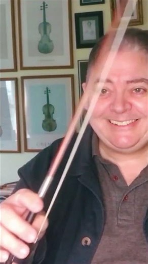 Figure of 8s for bow control. #violintutorial #andylongviolin #bowing #violin