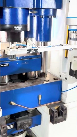 200 TON HYDRAULIC POWDER COMPACTING PRESS | INCREDIBLE MACHINES - RAJKOT, GUJARAT