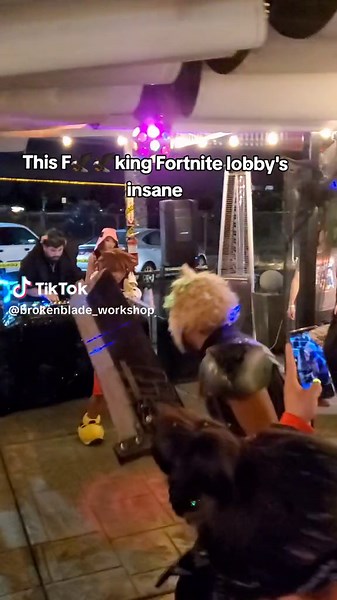 Immaculate Vibes: Halo Cosplay and Master Chief Costumes