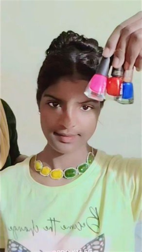 colourful nail polish necklace colour changing hack ✨#necklace #colour #viral #viralposts #viraltre