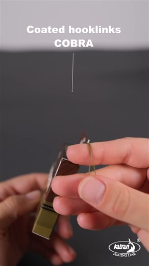 🐍 Katran Cobra Hooklink - sinking coated hooklink with a floating core, designed for ultimate reliability in rigs with floating hookbaits or standard hooklink setups. 🌿 Dark brown camo keeps it invisible, while premium Dyneema braid ensures strength and durability. 💪 👉 Discover more: katran.eu/coated_hooklink_cobra Get ready for adventures with #KatranFishingLine 🎣 #KatranTeam #CobraHooklink #CarpFishing #FishingPassion #EndTackle | Katran Fishing Line