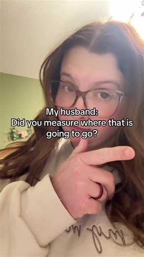 Did I actually measure?? Heck no! I use girl math! And guess what, it fit perfectly in my daughters closet! #tiktokshopfinds #tiktokshopmusthaves #tiktokshophome #organizedhome #viralproducts