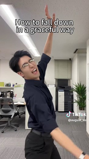 Mastering Graceful Falls: Techniques Revealed!