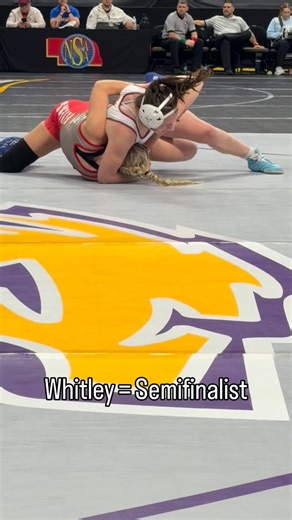 Alizabeth Whitley into the semifinals for Lyons Decatur | Nebraska Wrestling