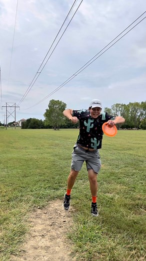 55 reactions · 9 comments | Day 4 of using a distance driver to break 25 in disc golf 累 The goal is simple… break 15 with a distance driver, fairway driver, midrange, and putter  How long do you think it will make me to complete this disc golf challenge? #discgolf #discgolflife #discgolfnation #discgolfdaily #discgolfeveryday | Chain Clankers | Facebook