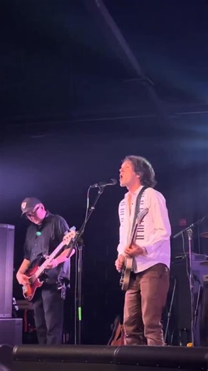 “The Recluse” live at @aceofspadessac in Sacramento on September 8th during our recent west coast run with @sunnydayrealestate Shout out to @Wheatley24 on YouTube for filming and don’t forget you can hear us play both Domestica and Ugly Organ in 10 days times at @bestfriendsforeverfest in Vegas! #Cursive #TheRecluse #LiveMusic #AceOfSpades #SacramentoShows #IndieRock | Cursive