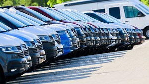 Custom Car Orders Could Take Months Longer to Arrive Than Expected