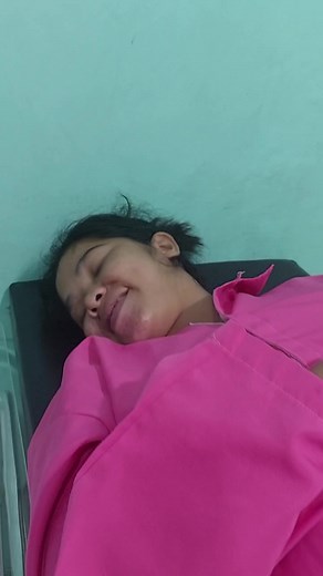 LECTURE MUNA KAY MOMSHIE BAGO ILIPAT SA RR | Reyes-Hernandez Maternity and Lying-In Clinic