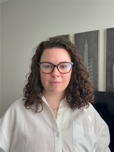 I didn’t leave full-time therapy because I stopped loving my work. I left because the documentation never stopped. SOAP-E was built from lived experience, not a boardroom. For every clinician who has stayed up too late finishing notes. . . . . #slplife #speechtherapy #speechpathologist #documentation #healthtech #womenintech #clinicianlife #burnoutrecovery #founderstory