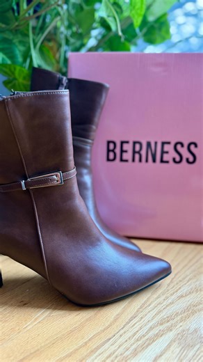 viewforeview | content creator | UGC on Instagram: "✨Beauty in BERNESS boots ✨ These high-heeled boots were exactly what I needed to complete my shoe collection. They are incredibly stylish and incredibly comfortable to wear. I even got a size up to ensure proper foot support. I’m thoroughly happy with them. The buckle detailing makes them so beautiful and easy to pair with any dress or formal attire. I highly recommend them! Thanks @influenster #complimentary @bernessshoes"