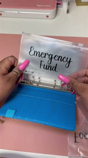 Setting up my cash stuffing budget binder wallet